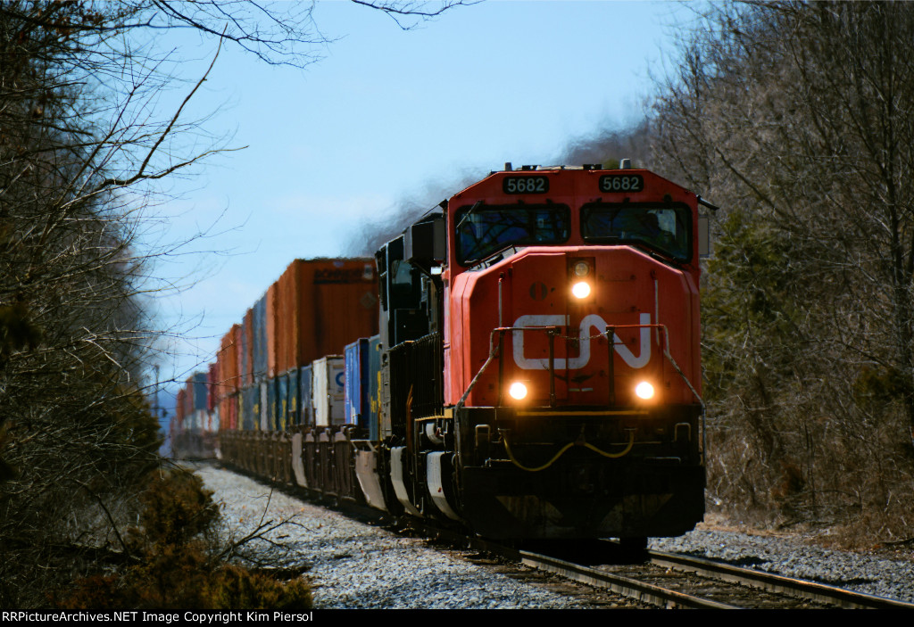 CN 5682 Q190